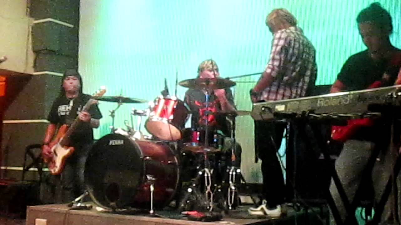 eucharist band(np.WONDERFULL TONIGHT) - YouTube