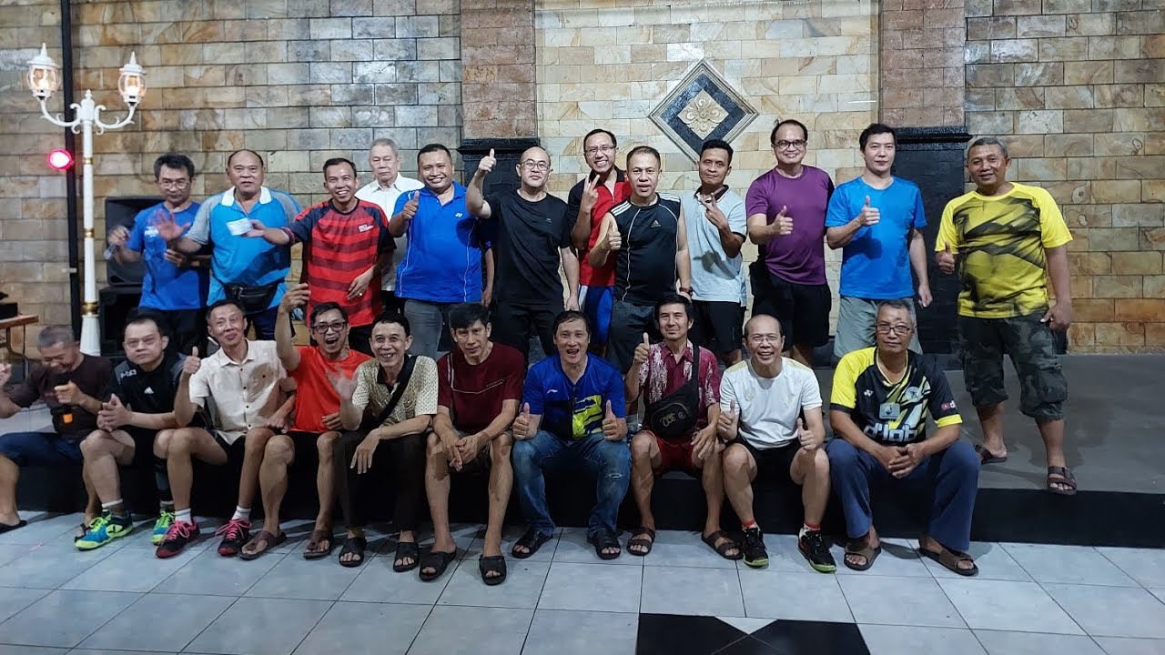 Dinner Group Badminton Merdeka | 29 May 2023 - YouTube