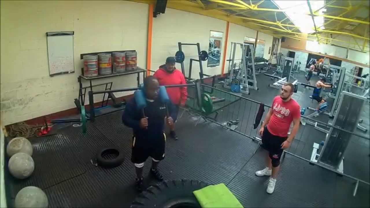 Team Wolf Pack fitness - squats and lunges - YouTube