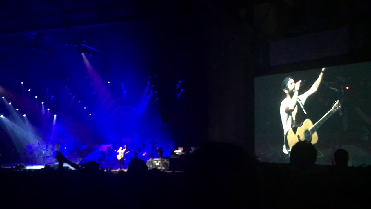 Sixteen - Thomas Rhett - YouTube