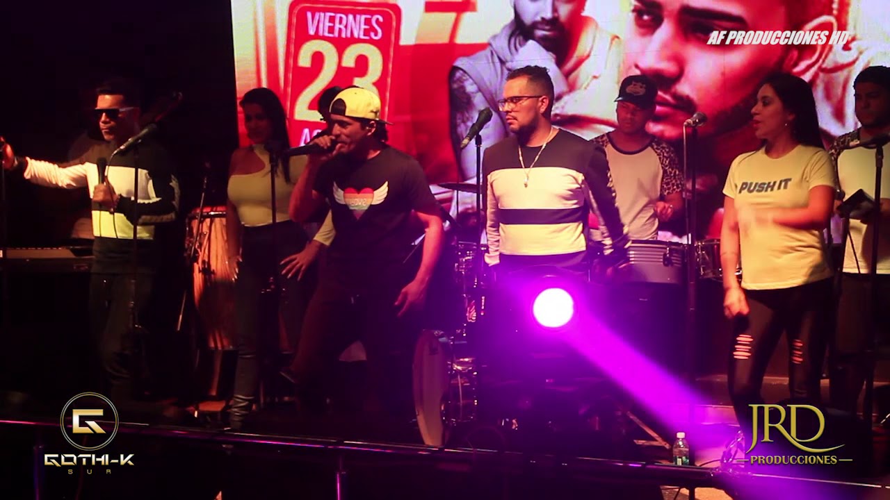 Los Barraza (Loco por verte a Ver) Gothi - k Sur - YouTube