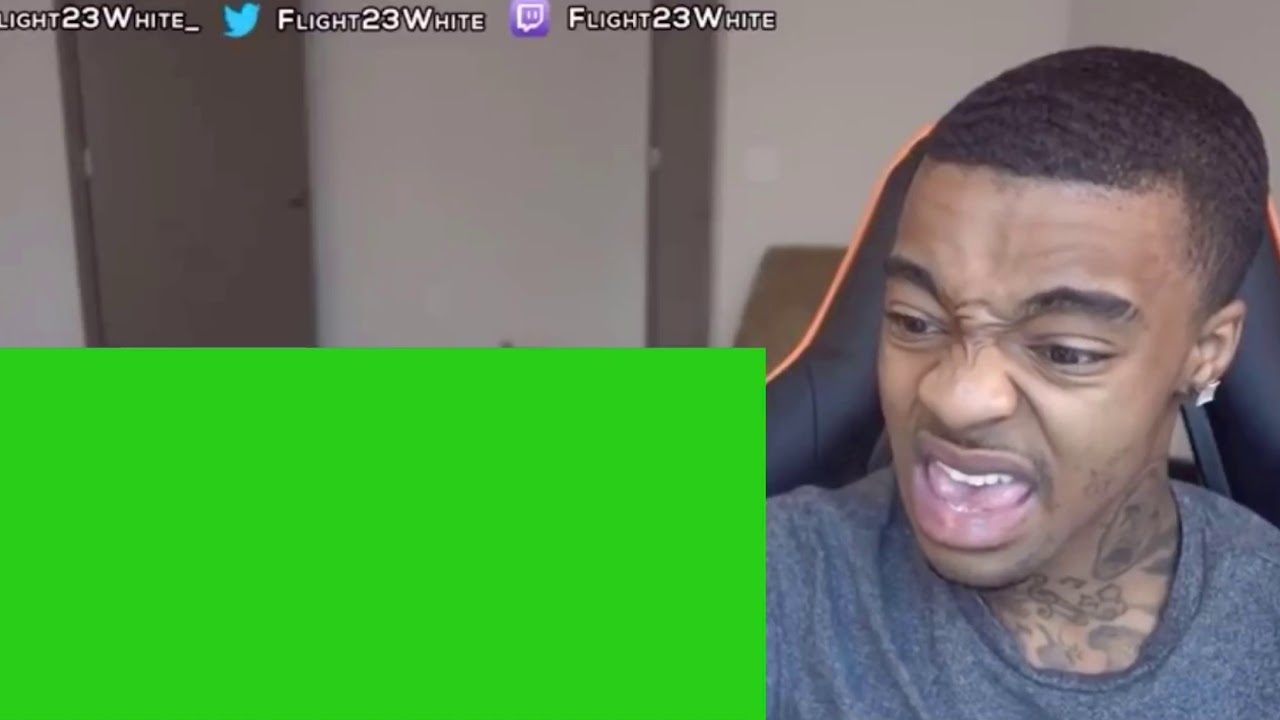 FlightReacts Ewww Green Screen - YouTube