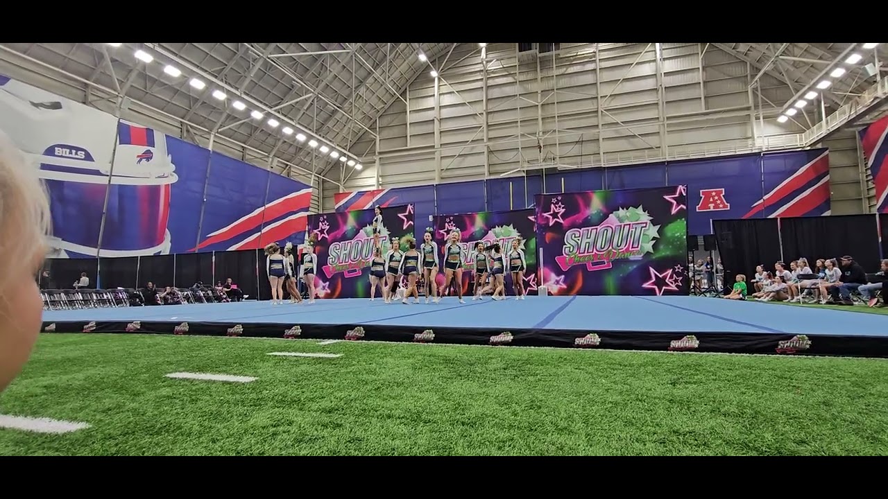 Buffalo Envy Lady Elite - 3.8.25 - YouTube