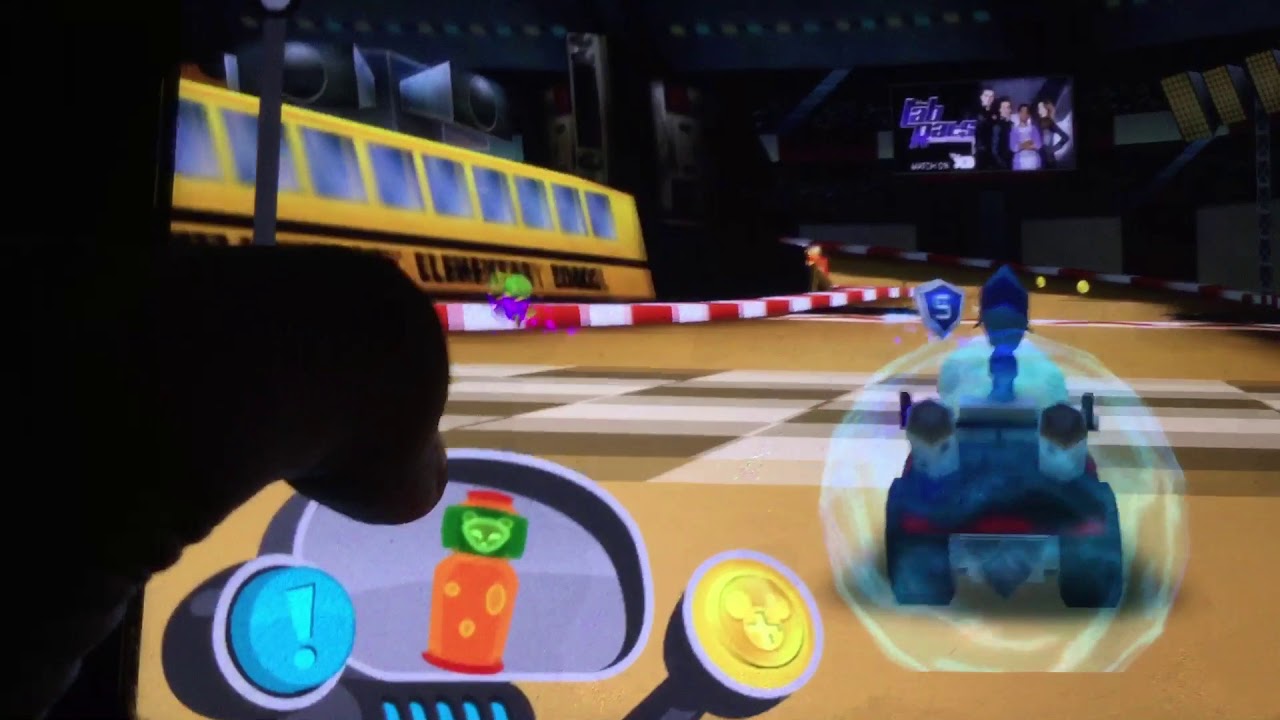 Coin Disney Super Speedway - YouTube
