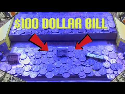 Coin Pusher - WINNING A $100 DOLLAR BILL! - YouTube