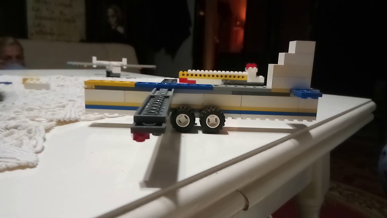 Lego antonov an 124 - YouTube