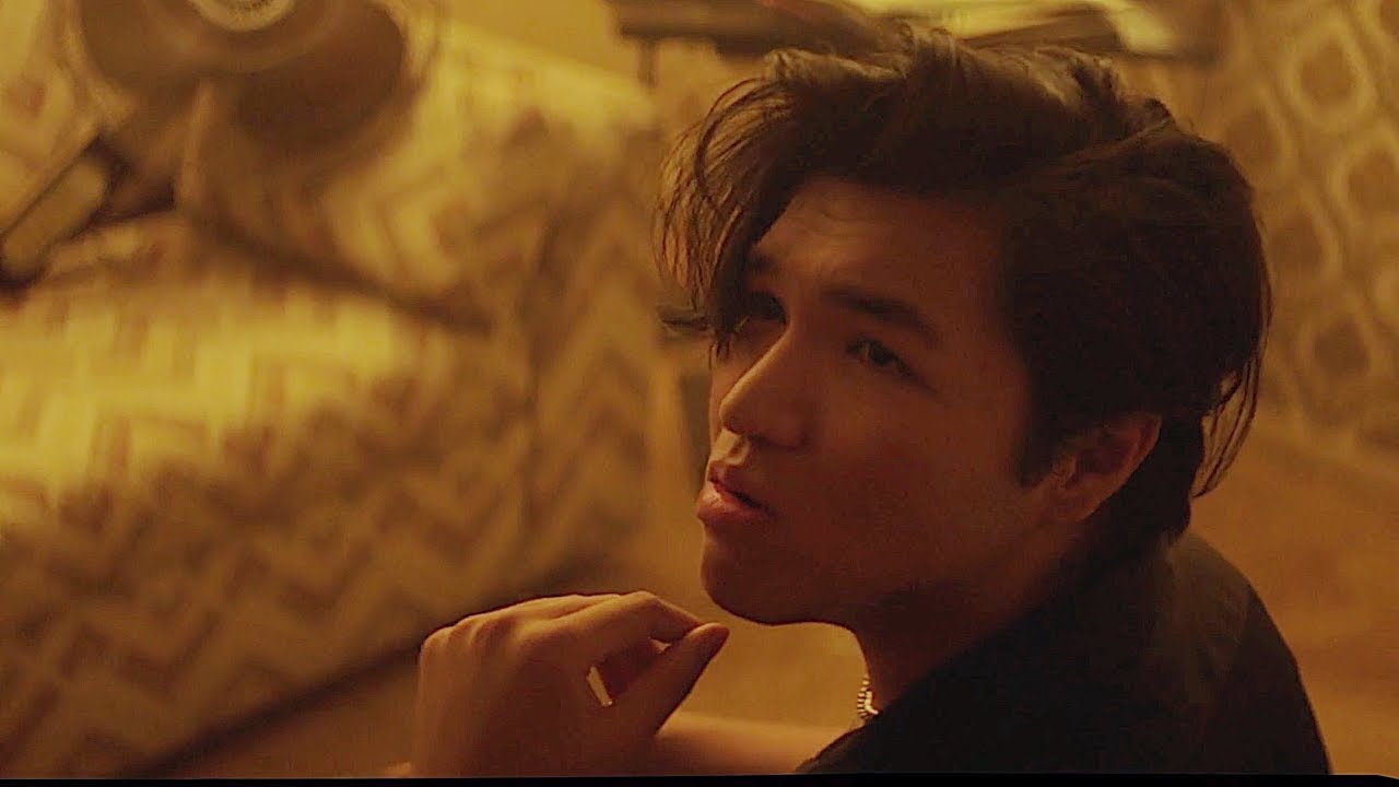 ERIC LEO - Fly Away [Official Video] - YouTube