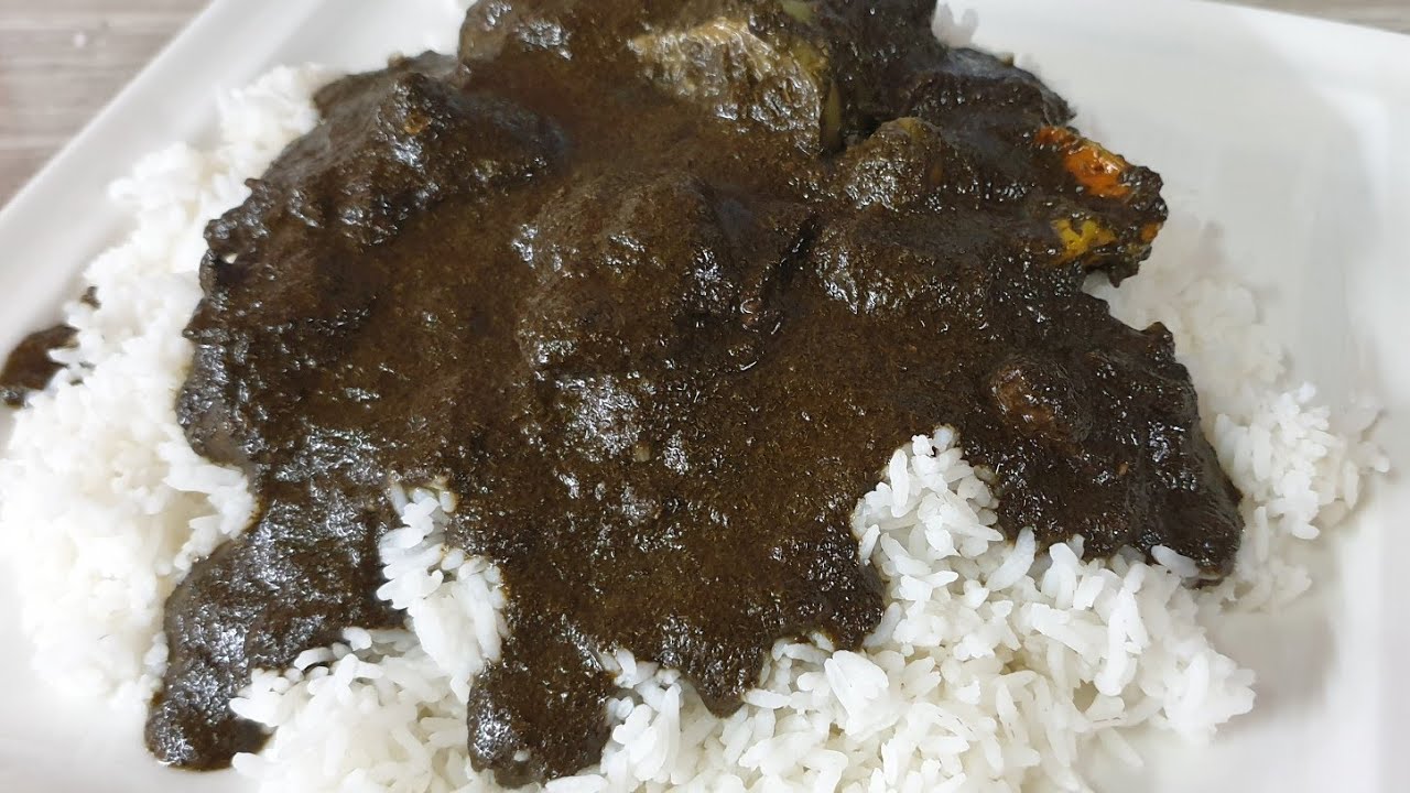 Fakoye ou Mloukhiya!(feuilles de corète potagère) - YouTube