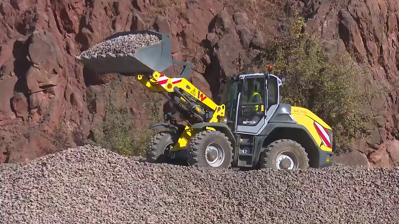 Wacker Neuson WL95 - YouTube