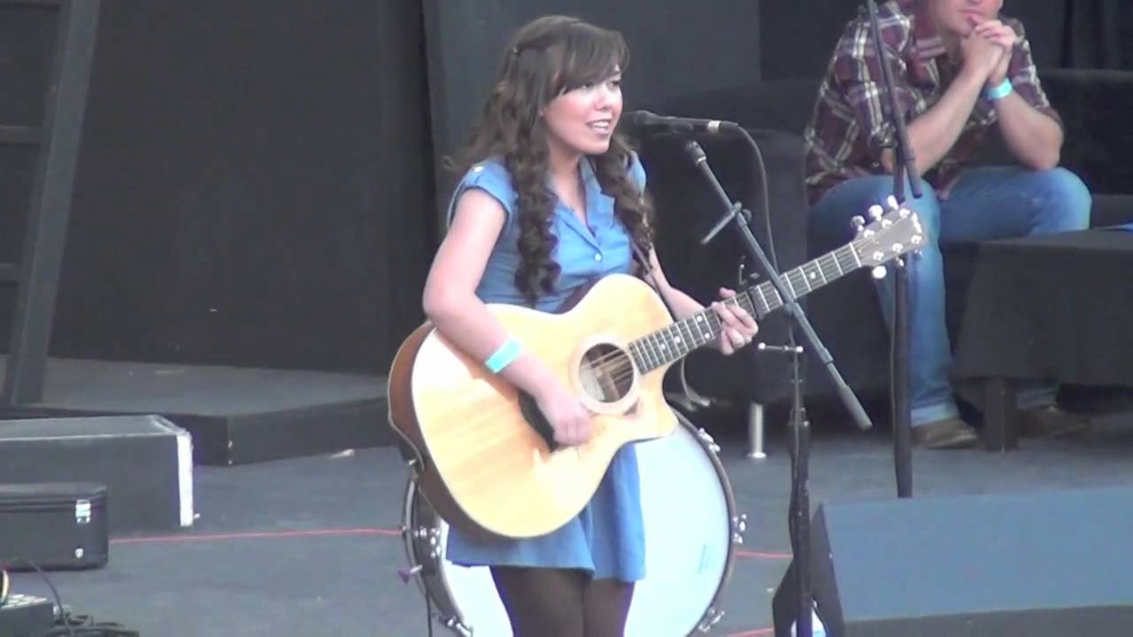 Rachel Chan Live "Even Here" - YouTube