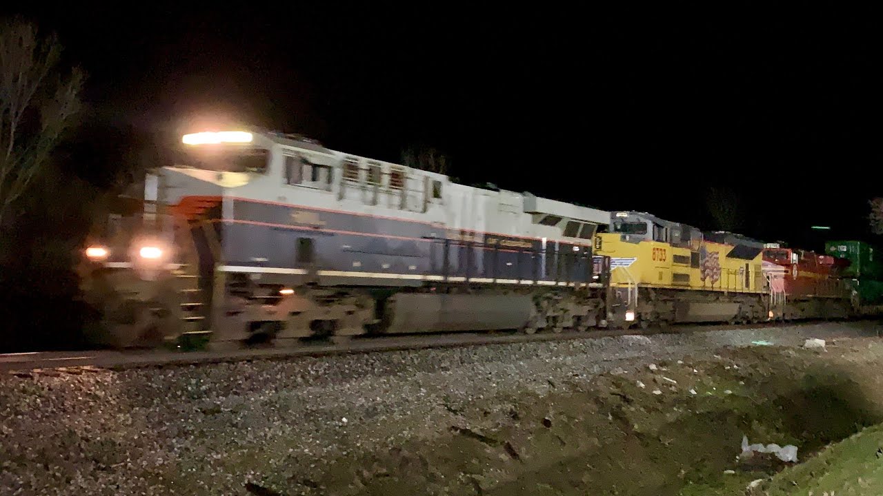 Heritage DUO! NS 8101 "Central of Georgia" & NS 8114 "NS Heritage ...