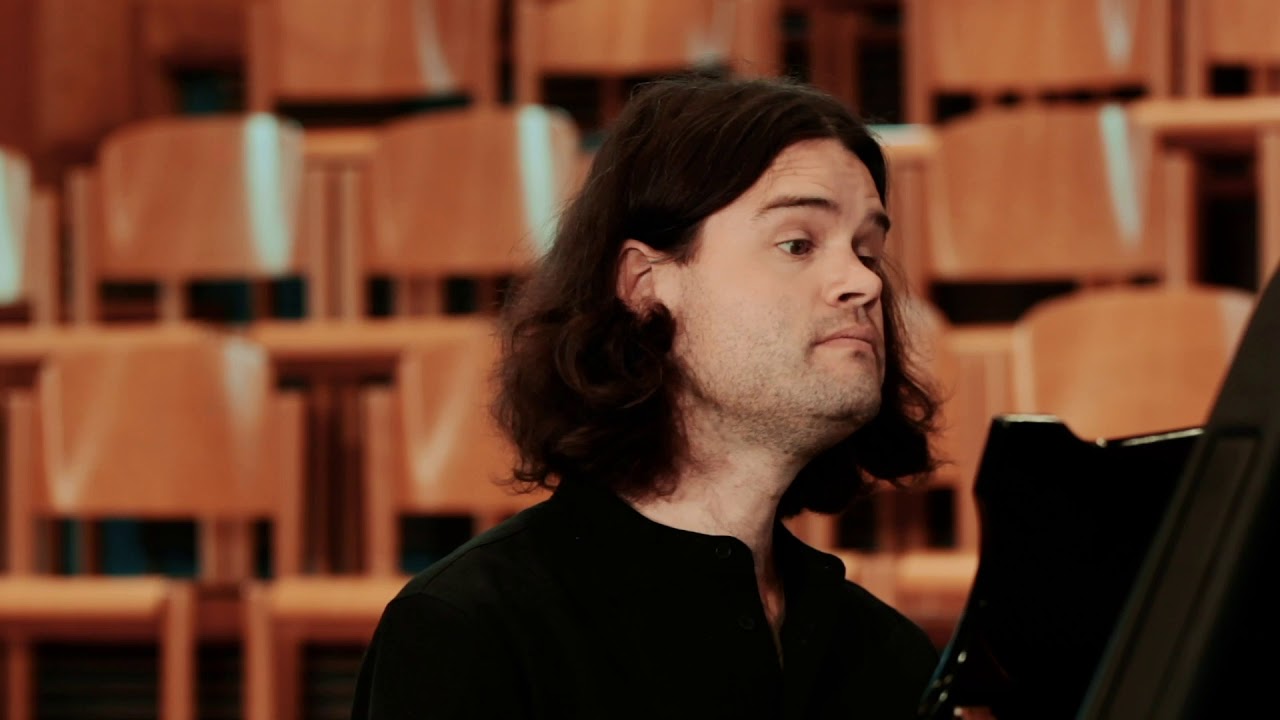 Bobby Mitchell Mendelssohn for En Blanc et Noir Piano Festival 2020 ...