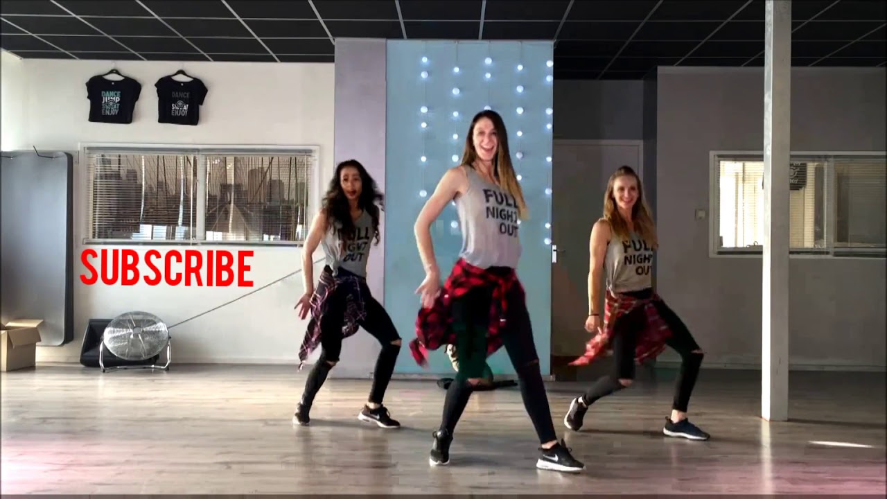 Coca cola dance - YouTube