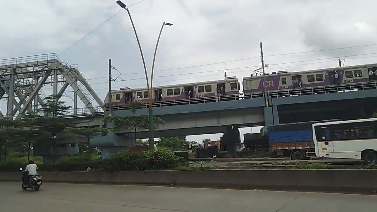 MUMBRA LOCAL TRAIN BRIDGE & RETI BANDAR ROAD - YouTube