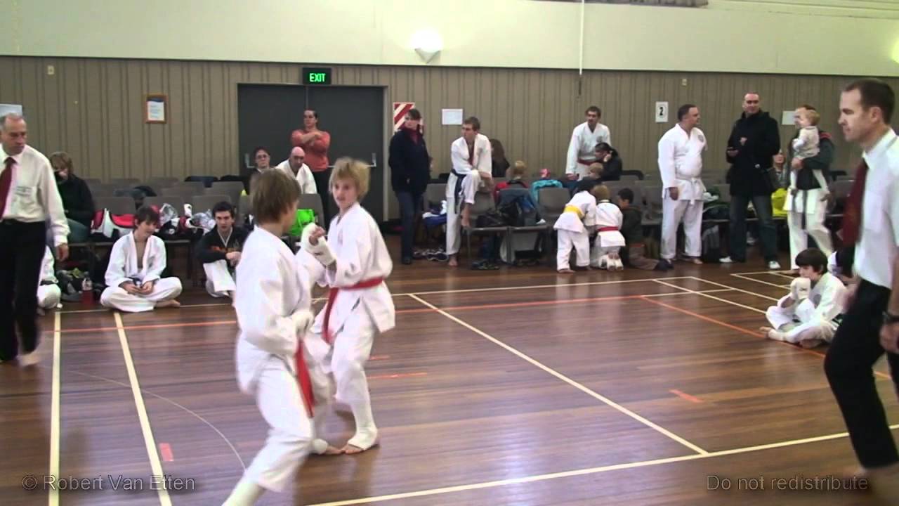 NZ WGTN R2 2011 12 - 15yrs male 8th - 6th kyu ring 4 kumite 01.mp4 ...
