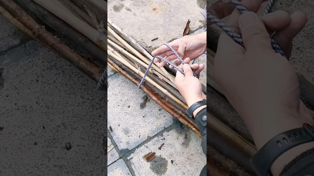 Simple and Quickly Removable Knot for Bundling Firewood #knots #shots ...