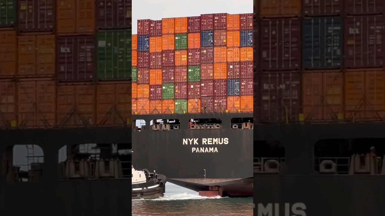 #KAPAL CARGO NYK REMUS PANAMA - YouTube
