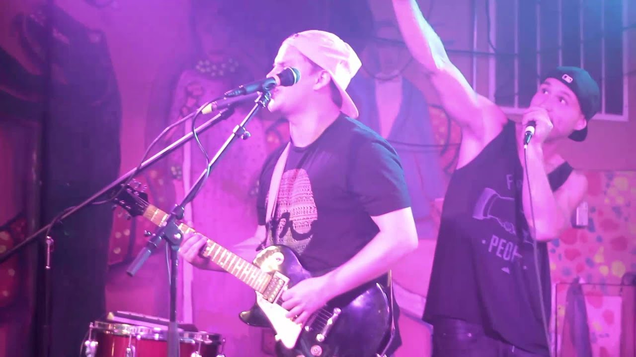 The Breaklites - 06 - Tony Starch (Live at Jazz Bones) - YouTube