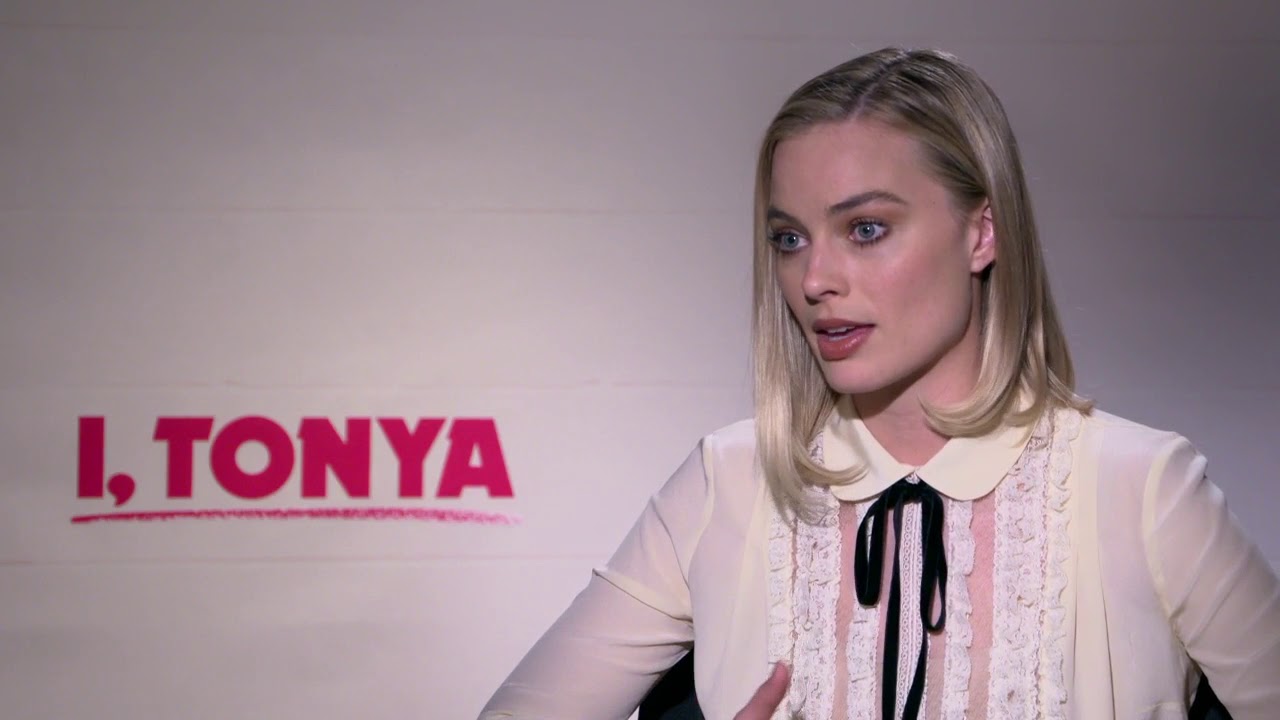 Margo Robbie Talks Tonya Harding Role in I Tonya interview - YouTube