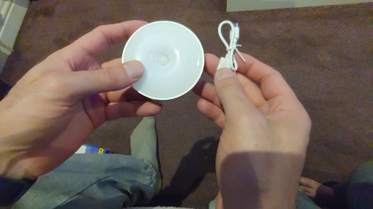 How to use the PIR Light Motion Sensor for Ghost Hunting - YouTube