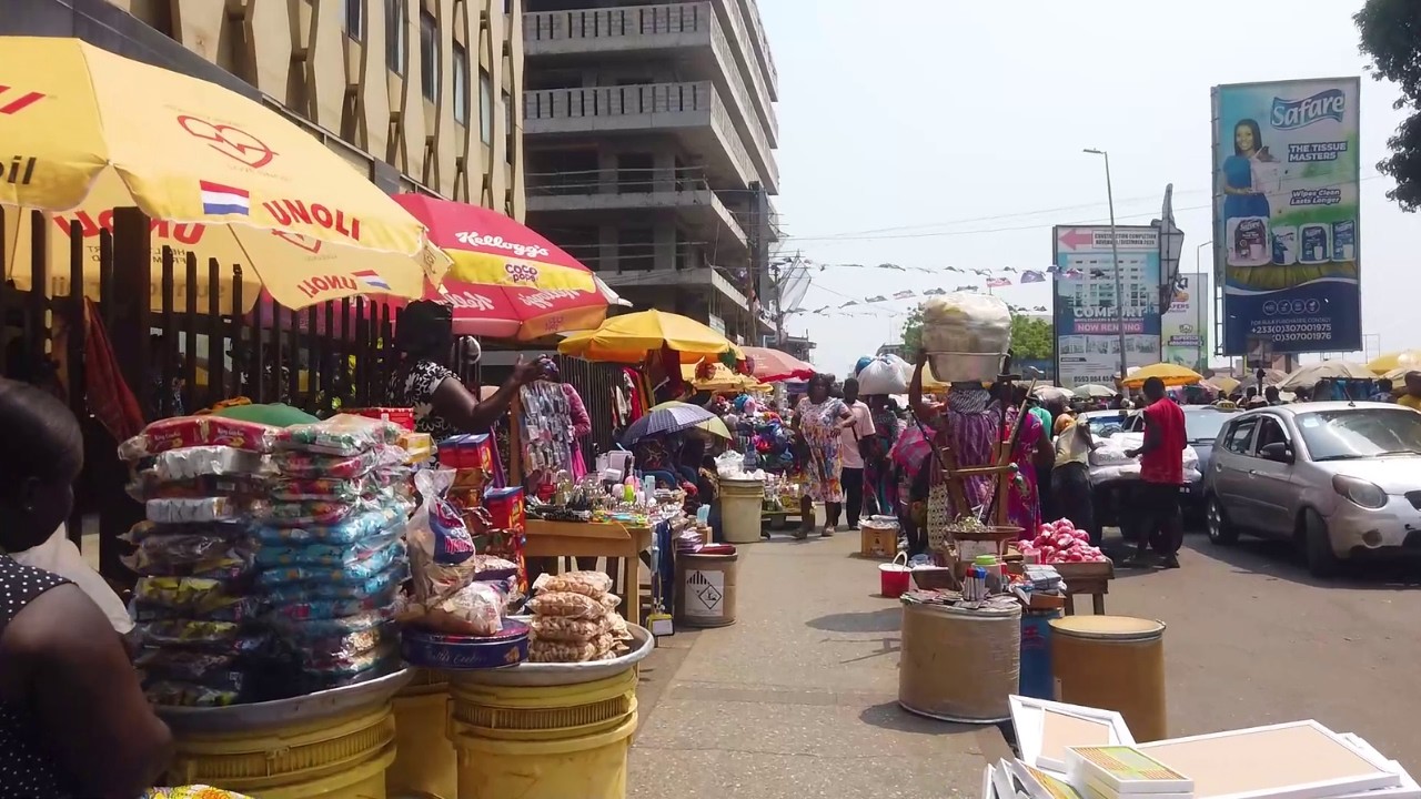 Authentic Market Experience: Inside Accra's Bustling Makola Market ...