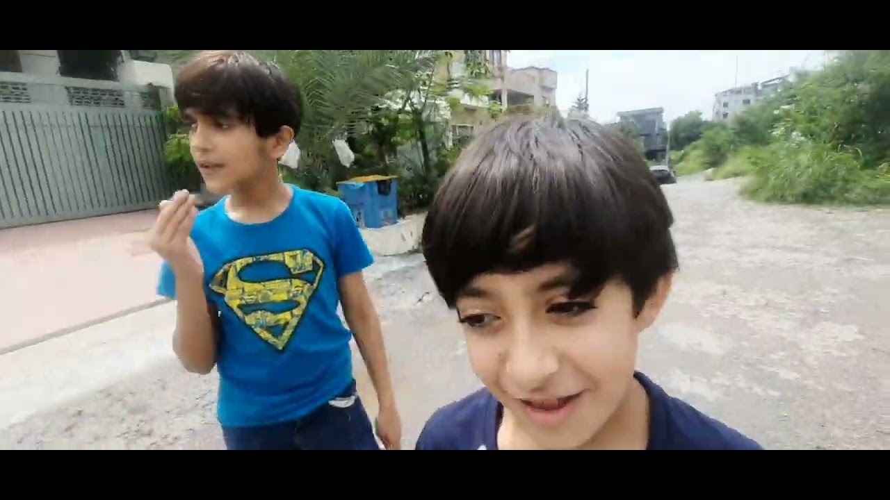 first vlogs with umer 😁😁 - YouTube