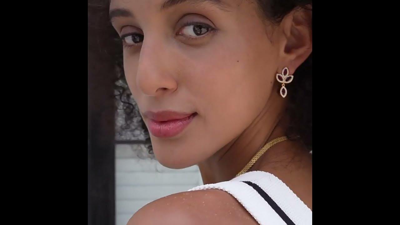 G279【S925銀鍍金】三葉草天然石榴石托帕石耳環 - YouTube