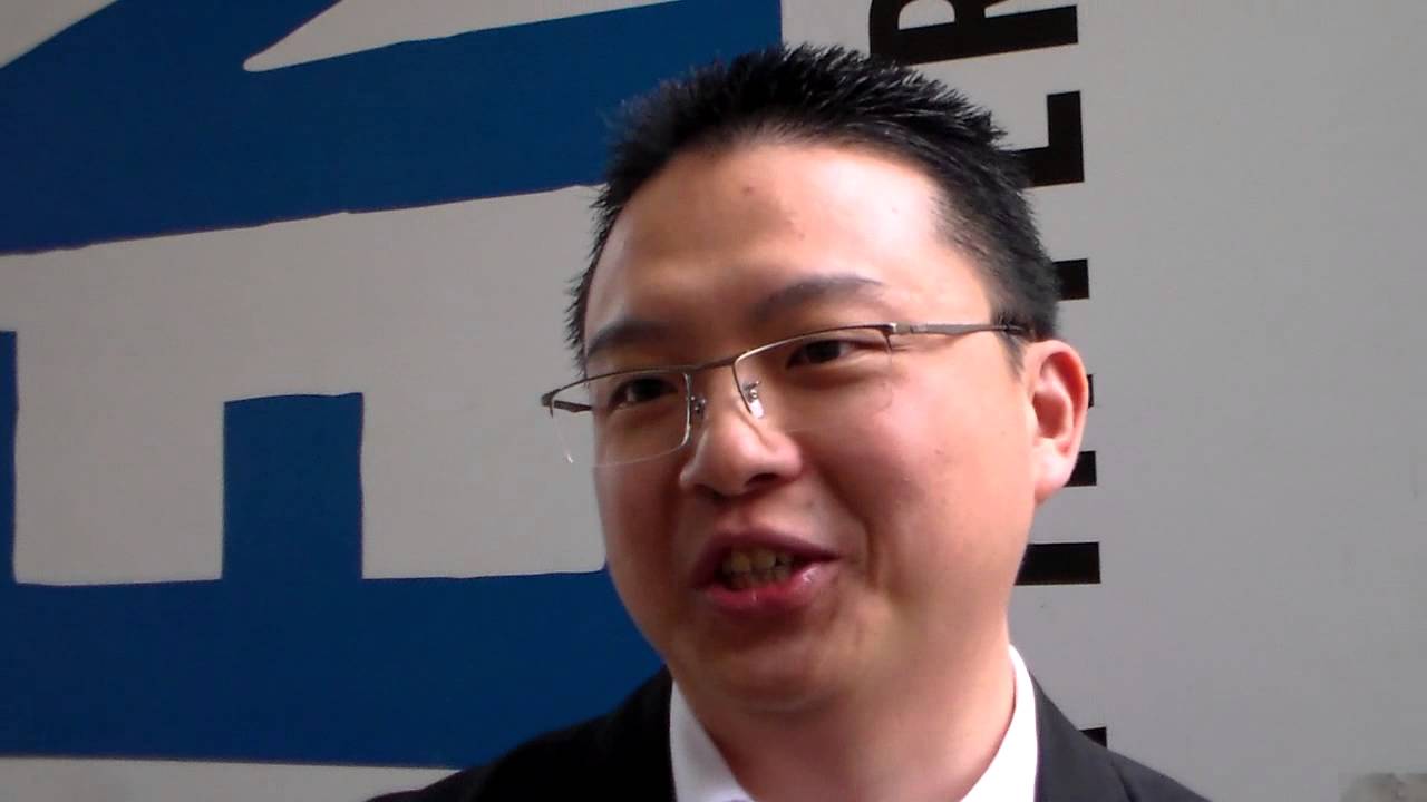 Saw Tiong Guan on ZUO TIAN (PAST PRESENT) - YouTube