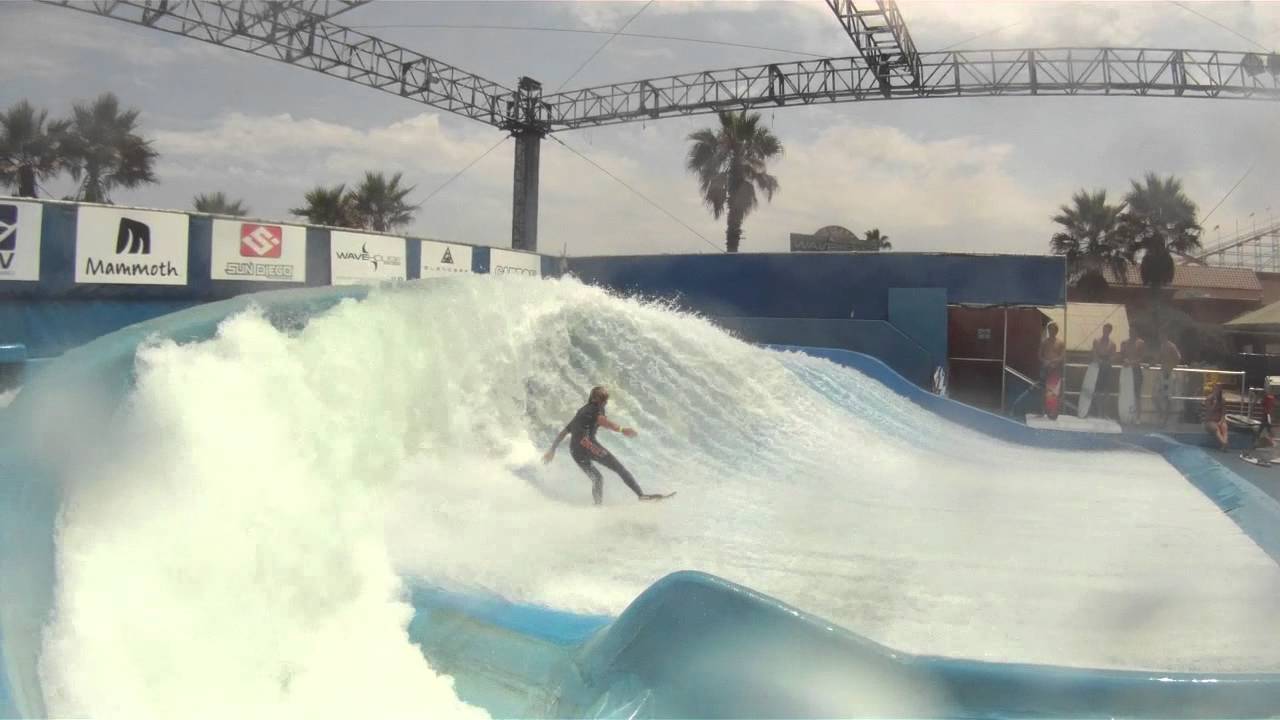 Corey Colapinto wavehouse summer 2012 - YouTube