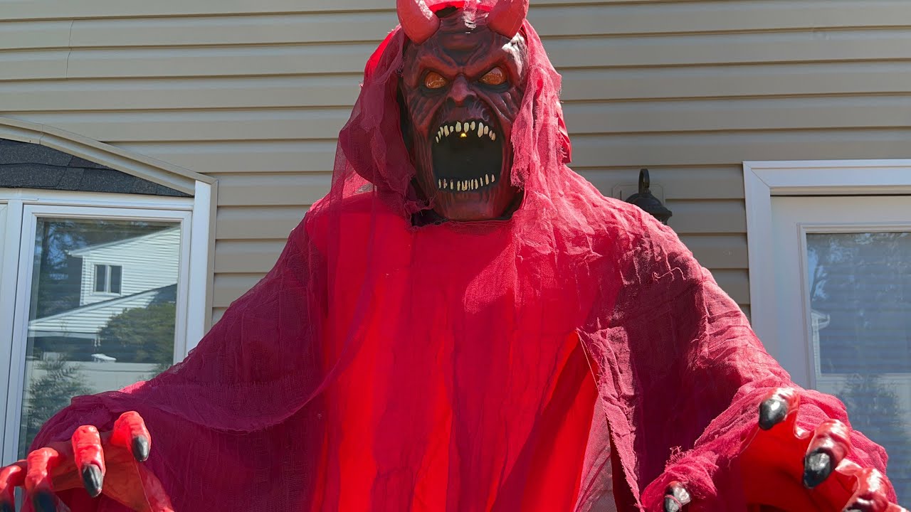 🎃 Spirit Halloween 2023 - Hell Spawn | DEMO VIDEO 👿 - YouTube