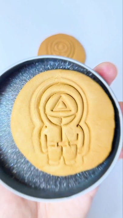 Squid Game3, Pink Soldiers 🔺️🟩🟡 Dalgona Challenge,오징어게임3,핑크 솔져스,달고나 챌린지 - YouTube