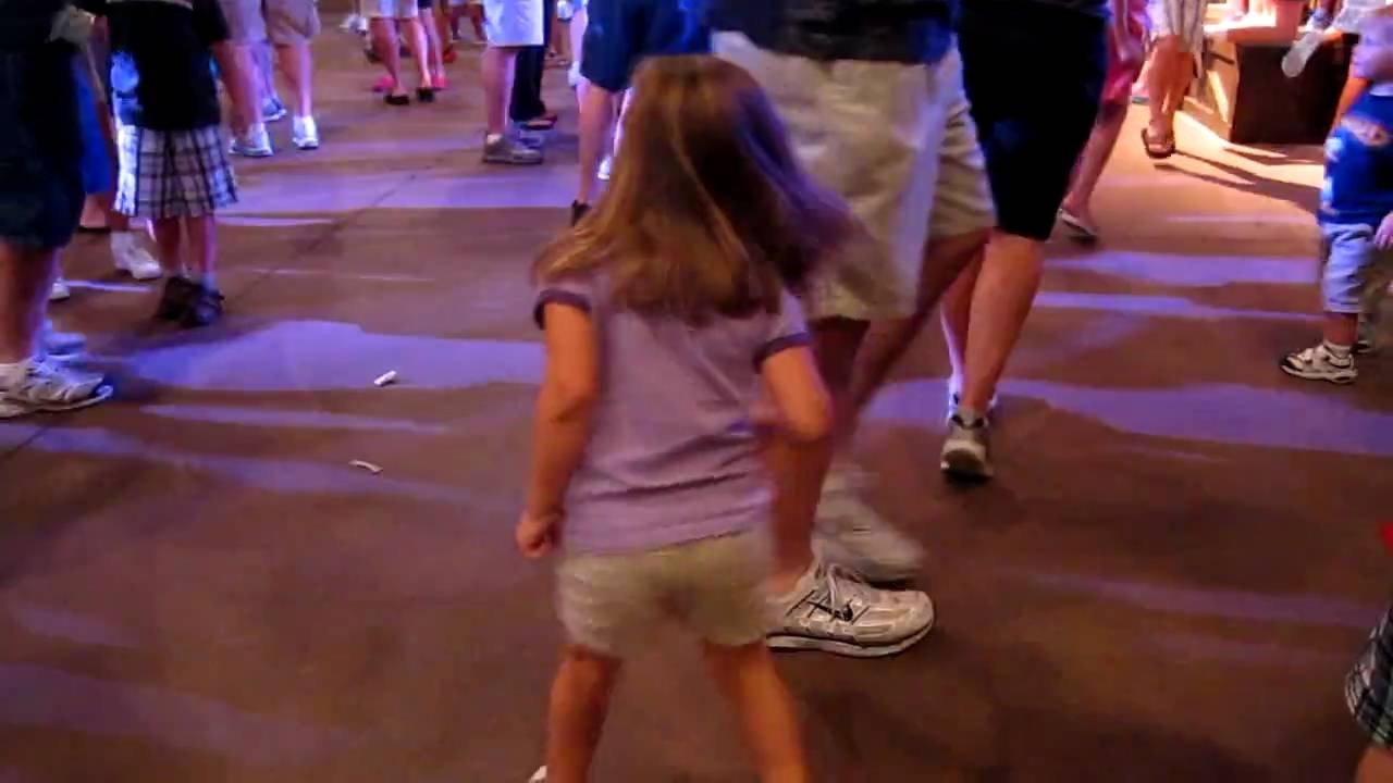 Madeline Dancing at Disney 2 - YouTube