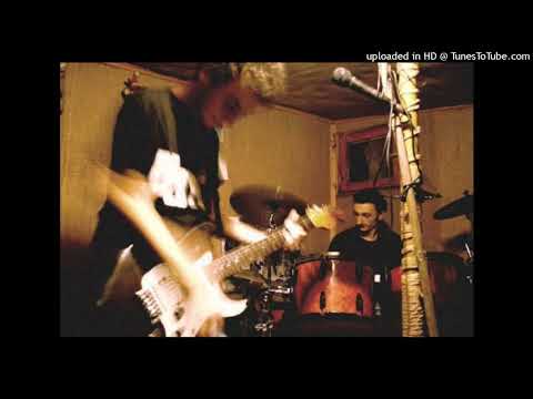 Üç Maymun (Kaan Boşnak) - Küçük Kız