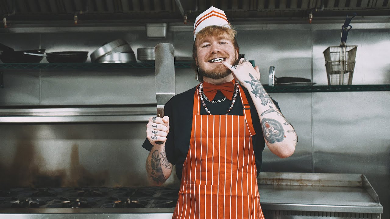 Ashtin Larold - "PAYCHECK" [OFFICIAL MUSIC VIDEO] - YouTube