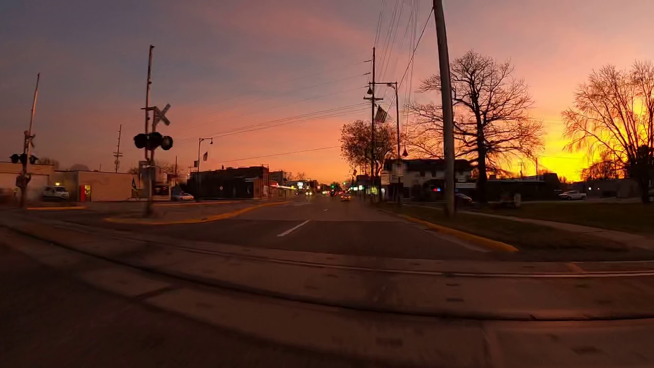 Sunset in the Driftless Area, Wisconsin. - YouTube