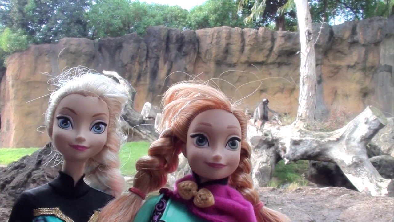 Elsa and Anna go on a trip to the jungle to explore and see the cute ...