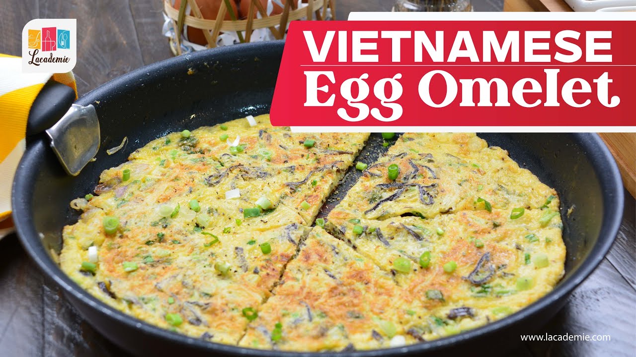 Vietnamese Egg Omelet Recipe (Trứng Chiên) - YouTube