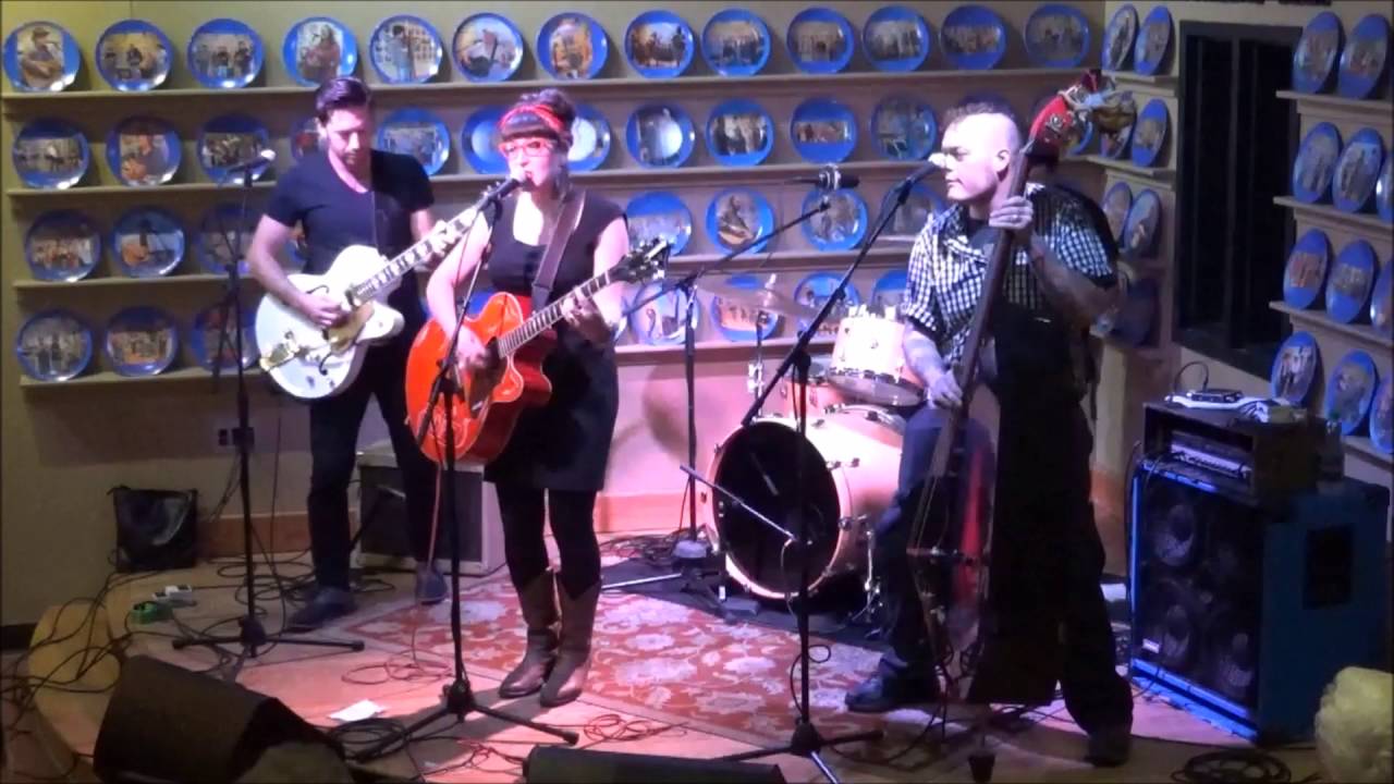 Lara Hope & The Ark-Tones "Luckiest Girl In Town" - YouTube