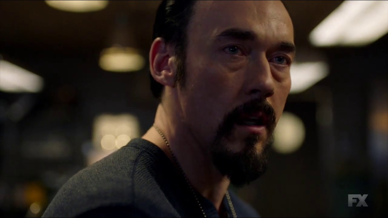 The Strain - Setrakian, Fet and Forgiveness - YouTube