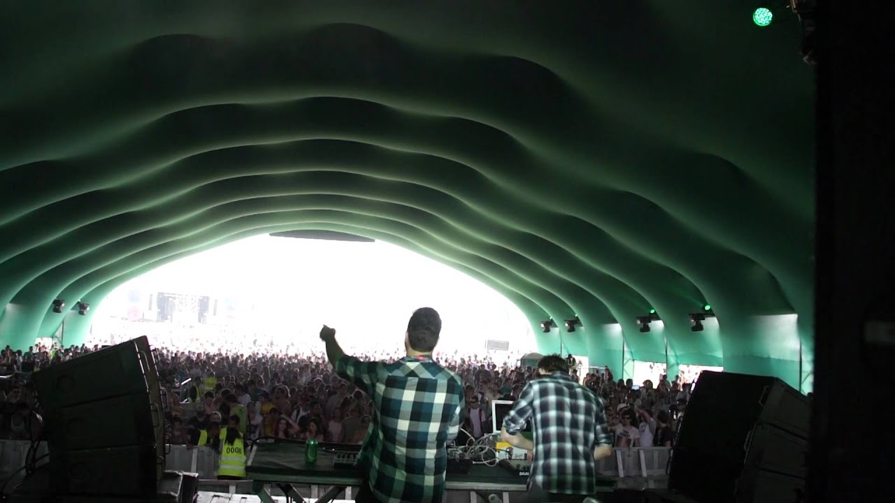 Database @ SWU festival 2011 - YouTube