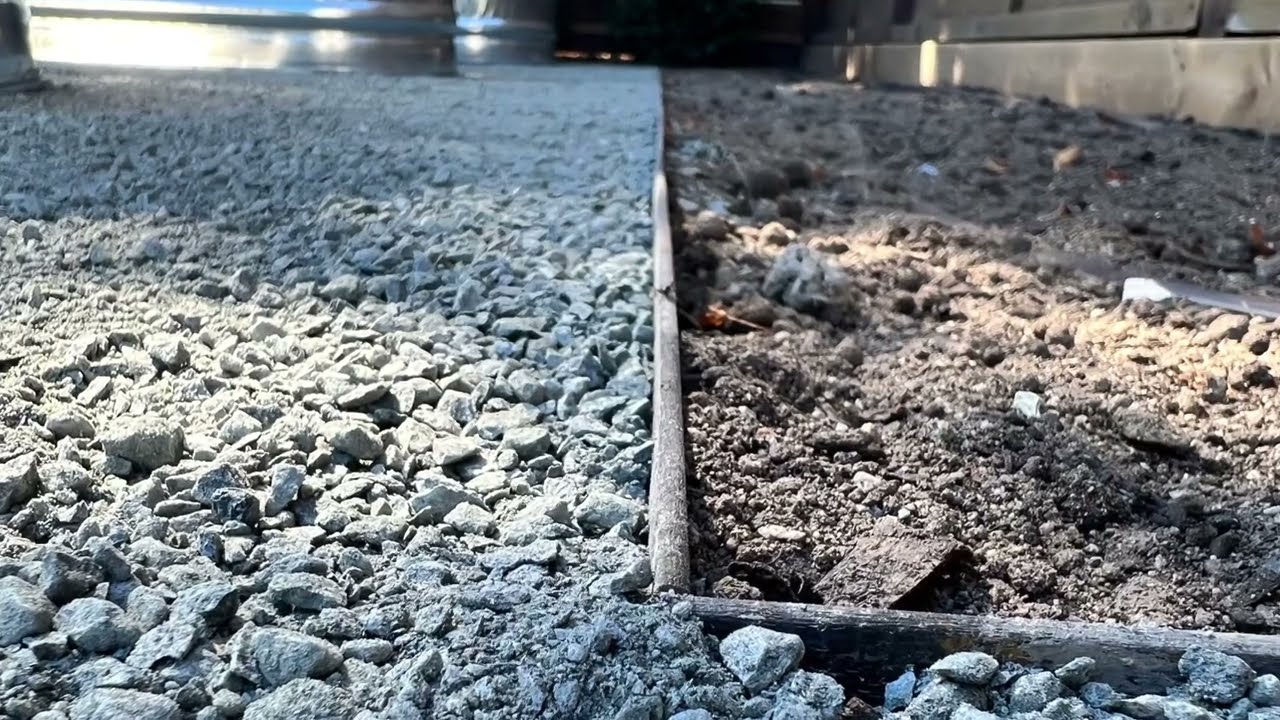 How to install metal landscape edging? Using Corten (rust weathered) steel as a garden edging ...