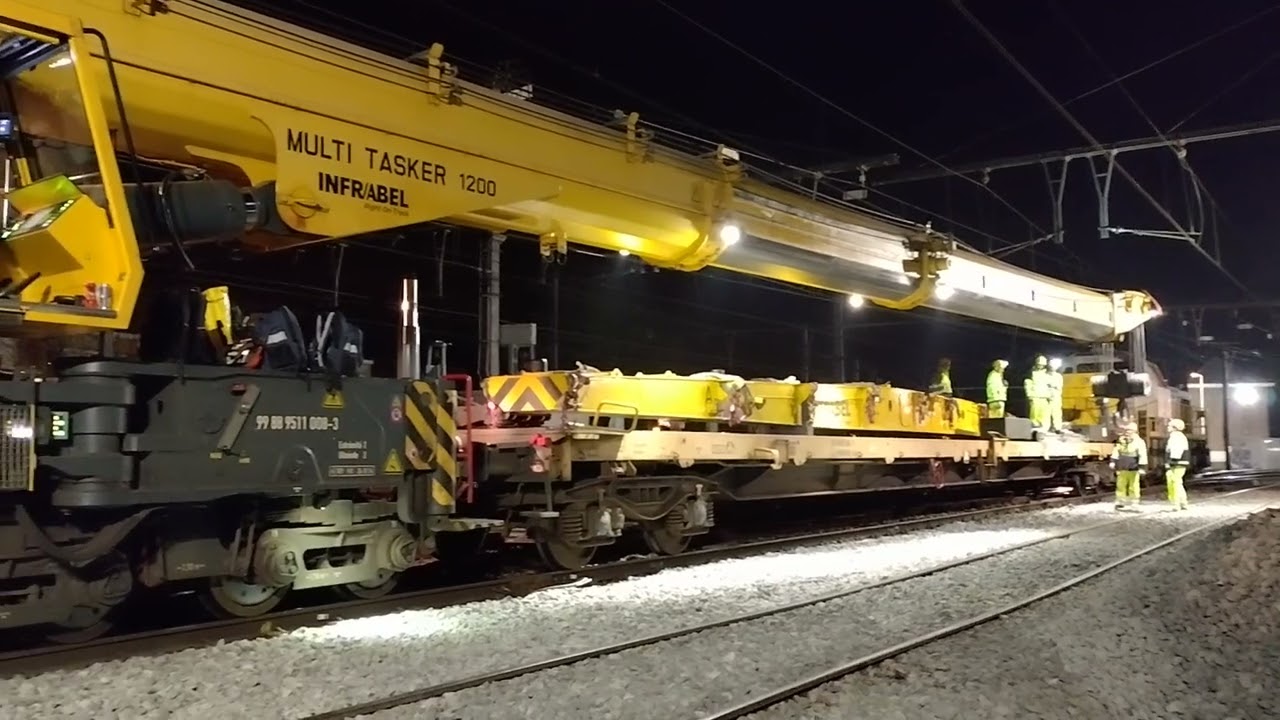 Kortrijk (BE), Infrabel KIROW Multi Tasker rail crane moving switch ...