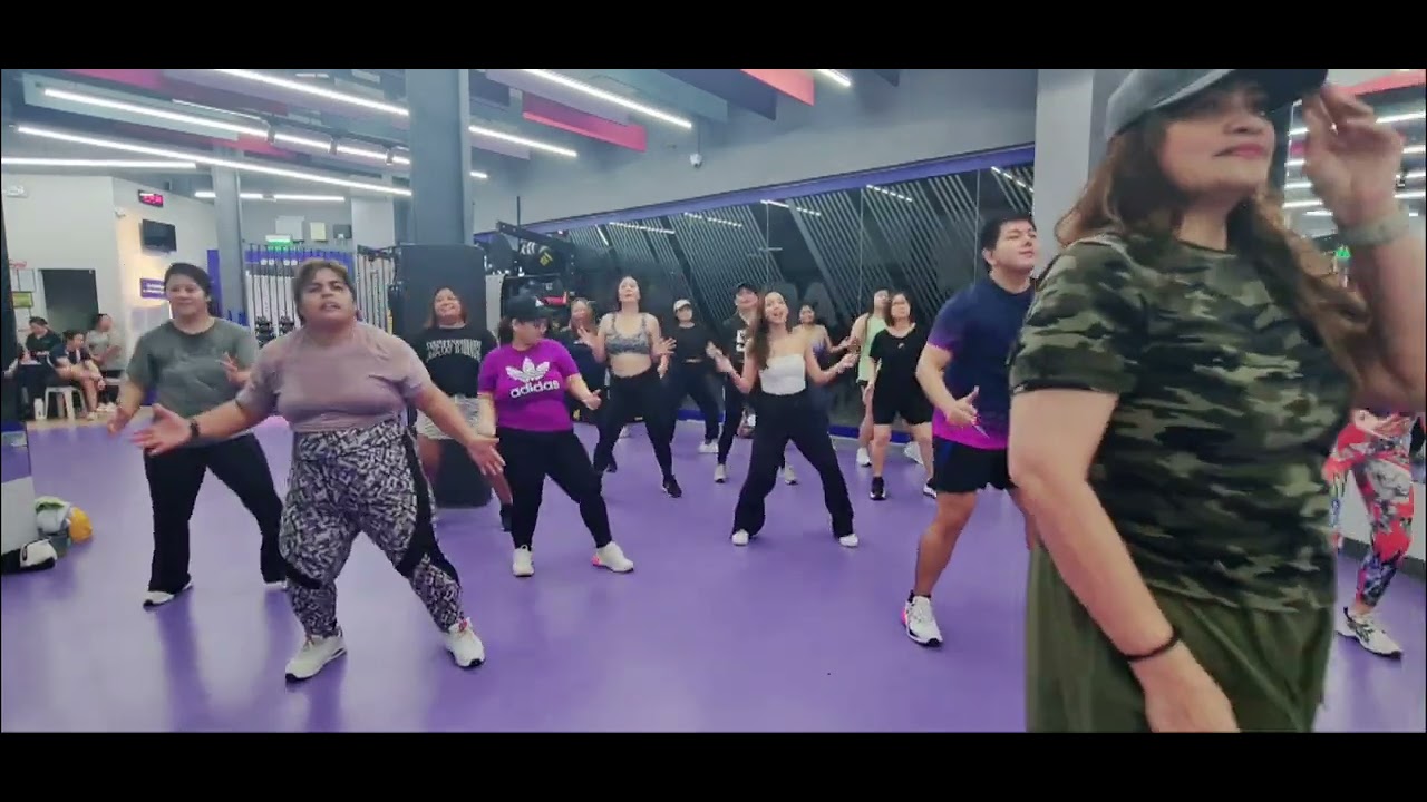 Answer the Phone by Roxie - YouTube