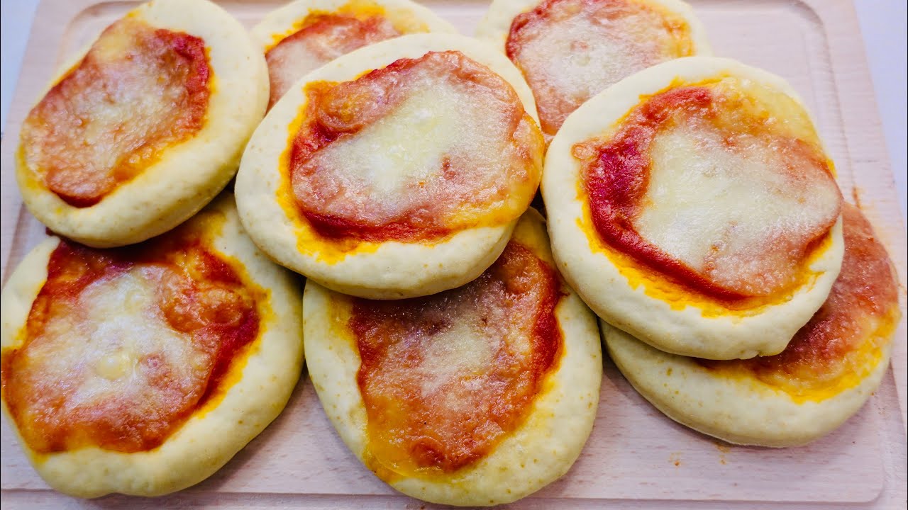 PIZZETTE MARGHERITA Fast and Easy Recipe for Mini-Pizzas. NO PROOFING ...