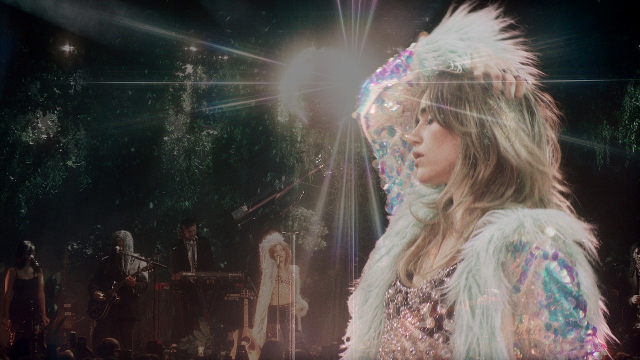 Suki Waterhouse Presents The Sparklemuffin Tour (Live From Brooklyn ...