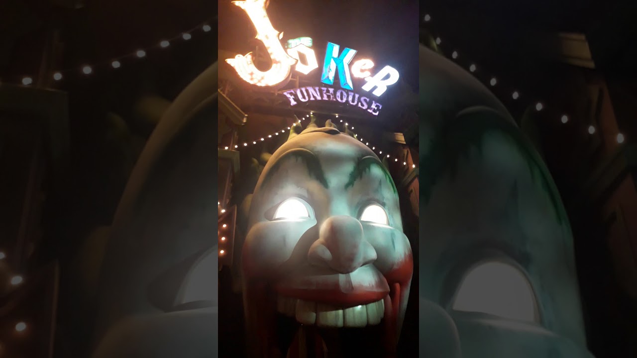 Joker fun house - YouTube