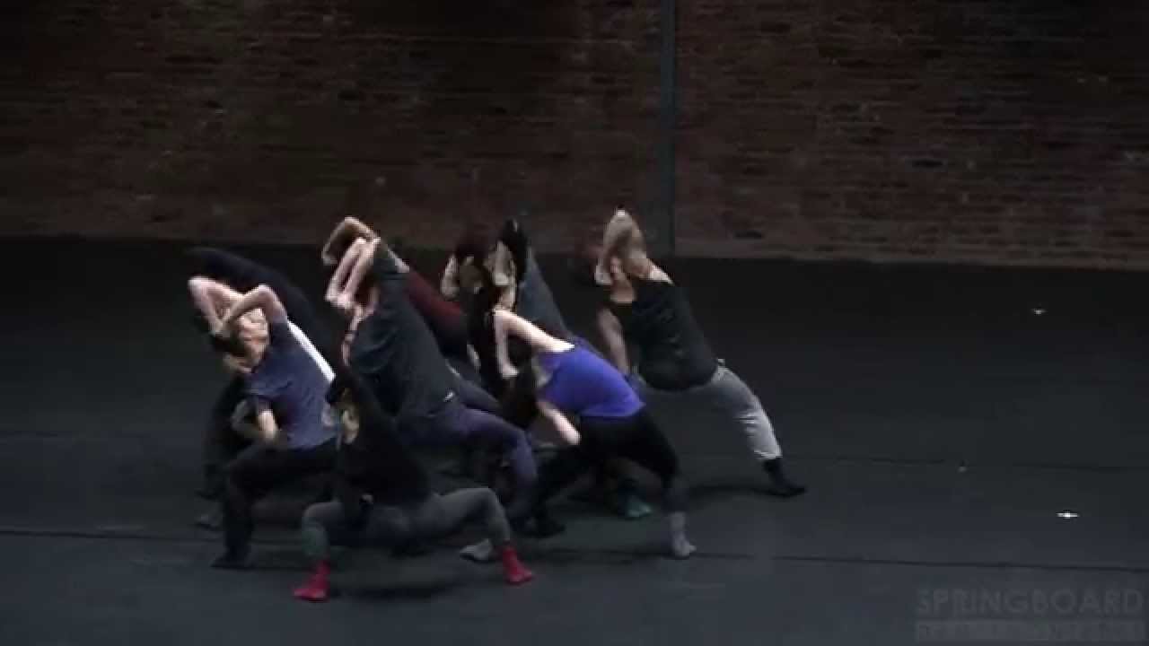 Mid Pitch Pulsing Hum - YouTube