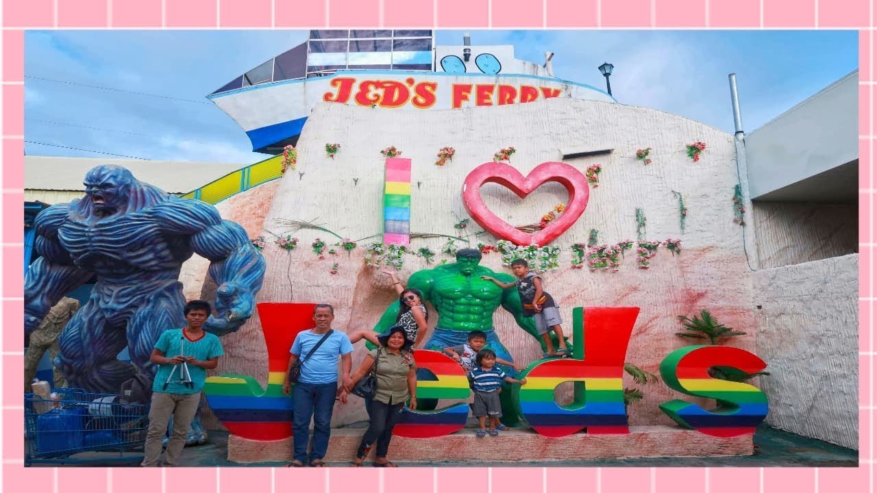 JEDS ISLAND RESORT!! (Fam Bam ) - YouTube