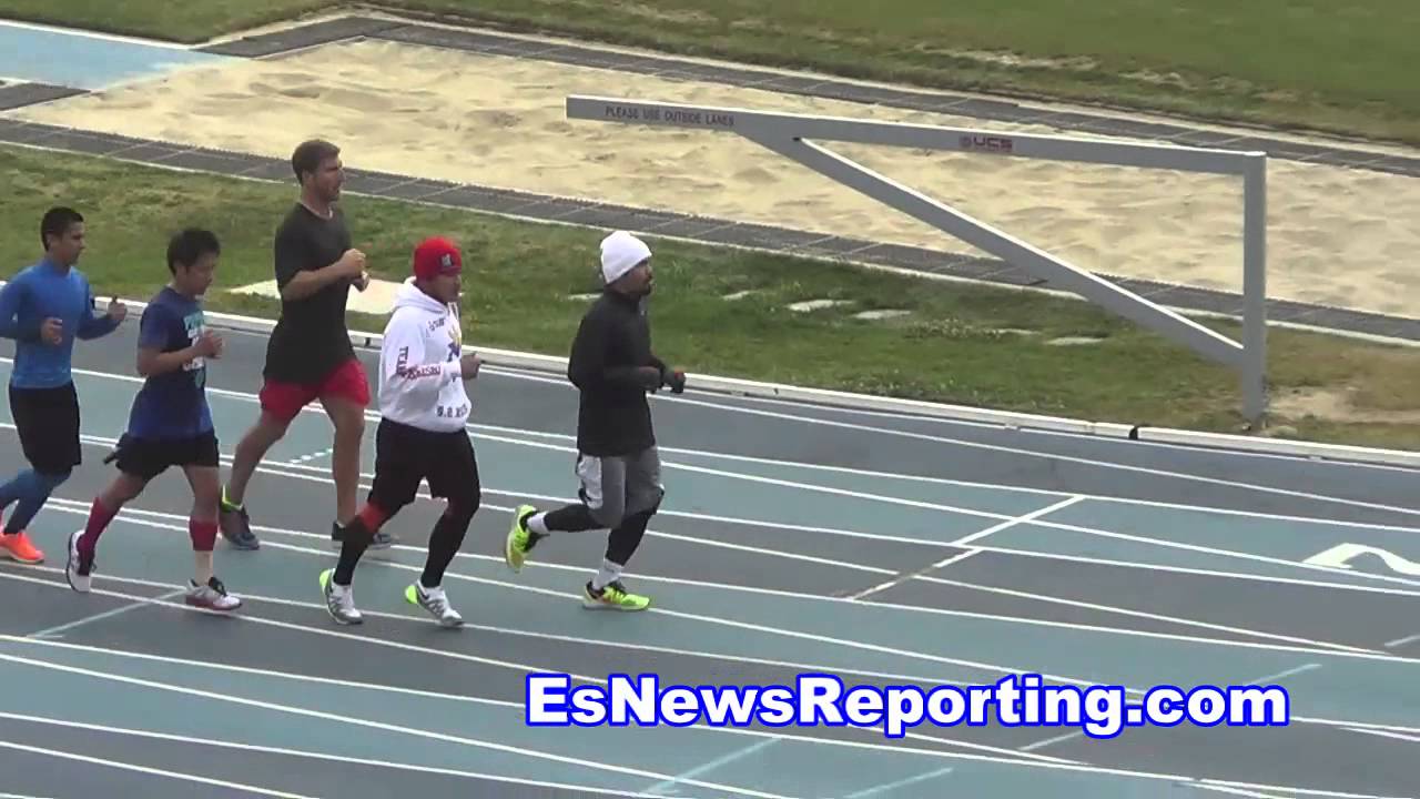 manny pacquiao running on track - EsNews - YouTube