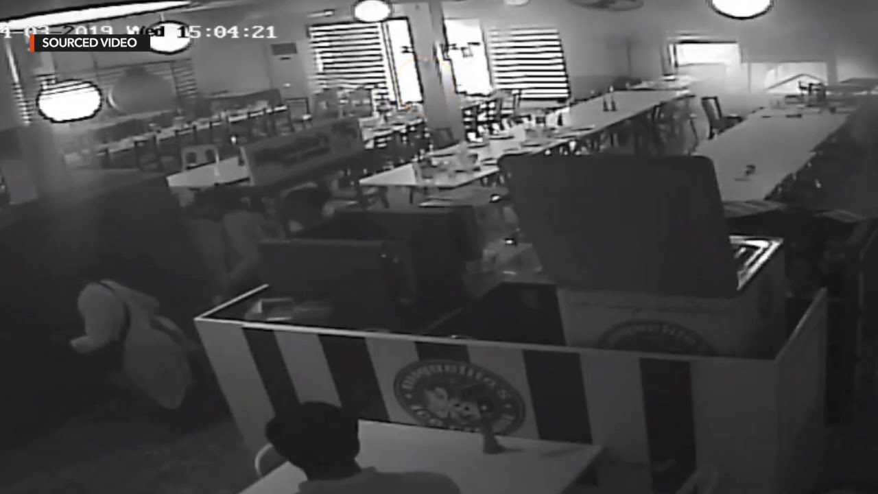 CCTV inside captures explosion in Isulan, Sultan Kudarat - YouTube